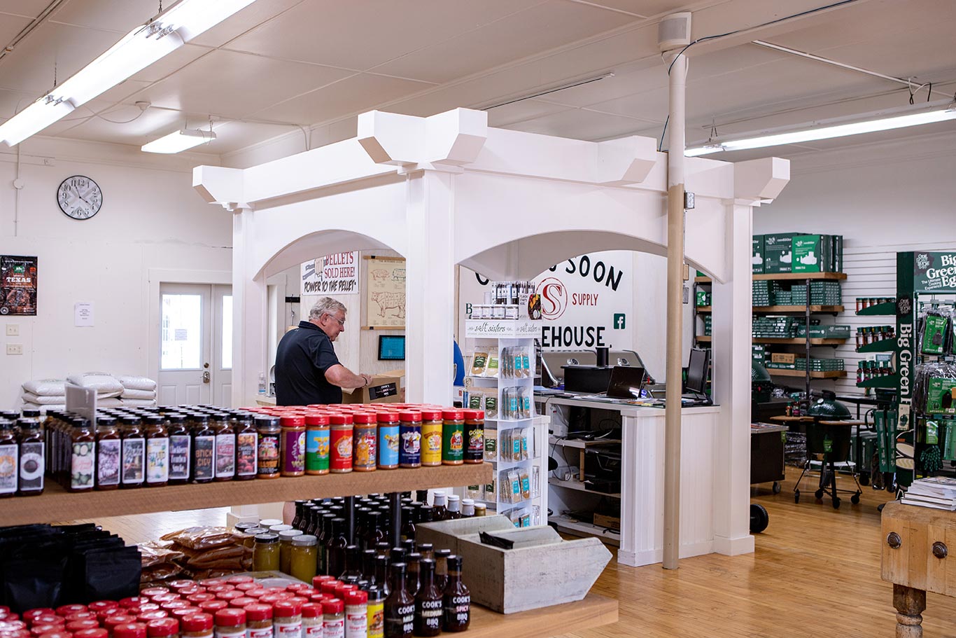 Shop - Smokehouse Grills and Supply